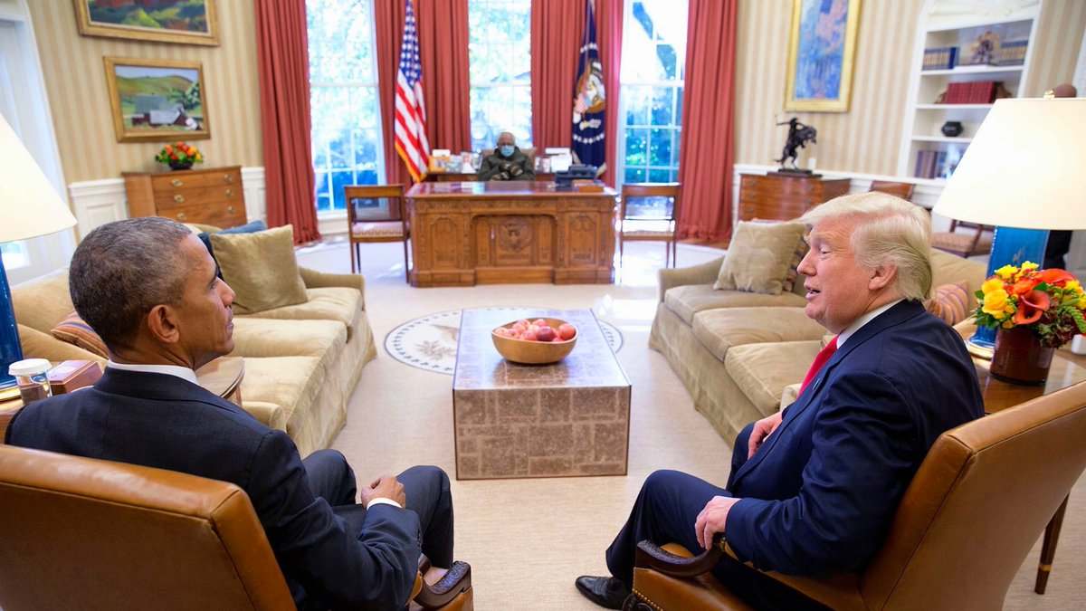 Inauguration Day: Bernie Sanders diventa un meme