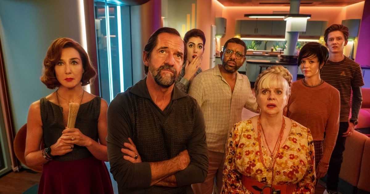 BIGBUG in streaming su Netflix: trama, trailer e cast del film