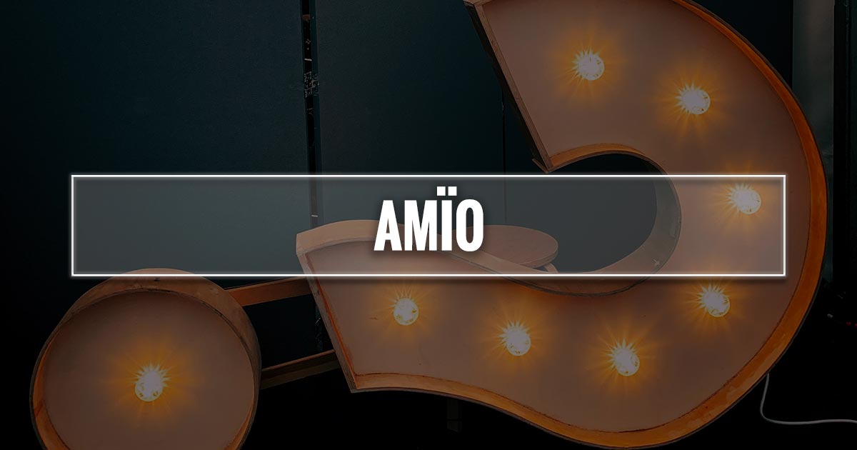 Cosa significa amio in corsivo parlato